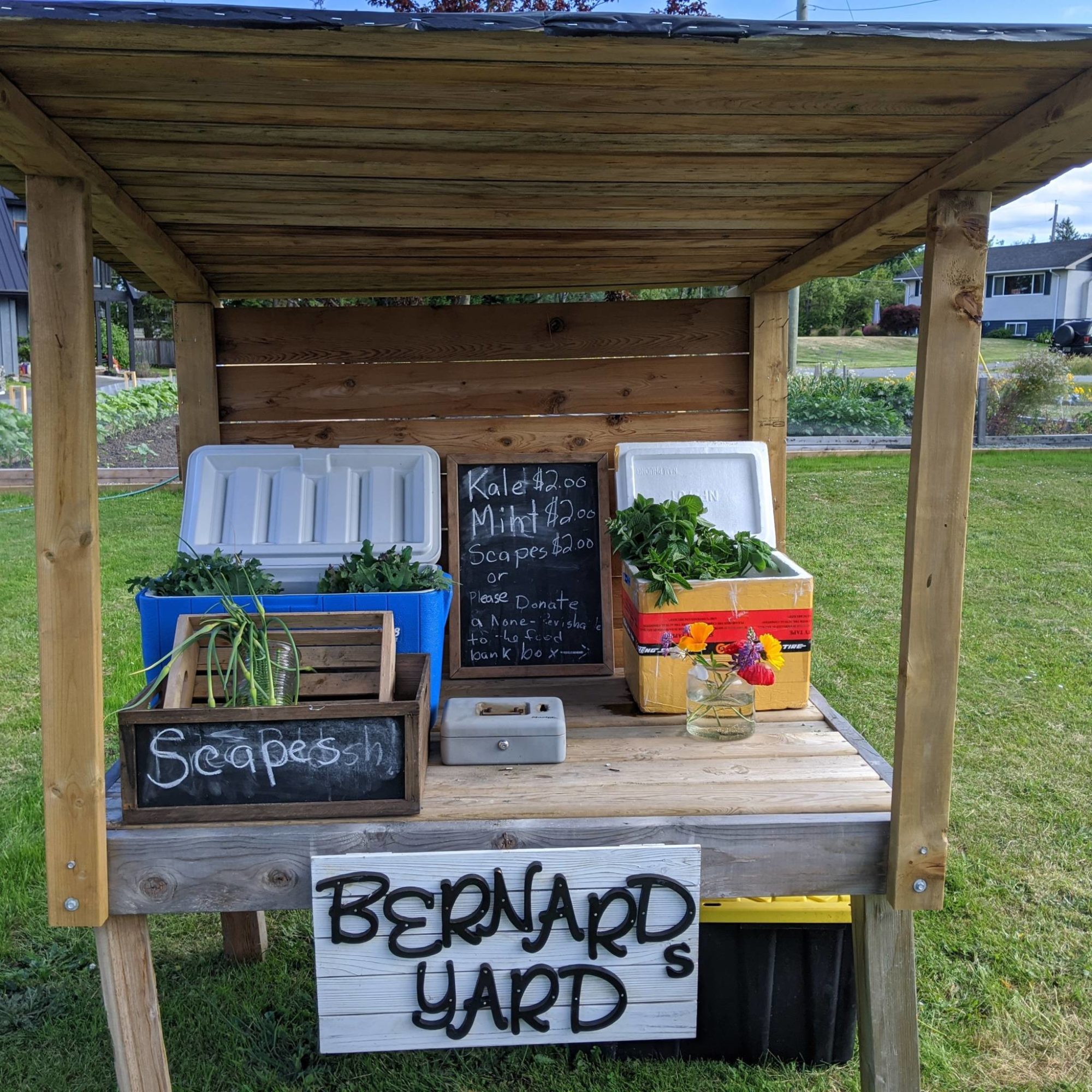 2105 Bakerview Place - Island Farm Stands